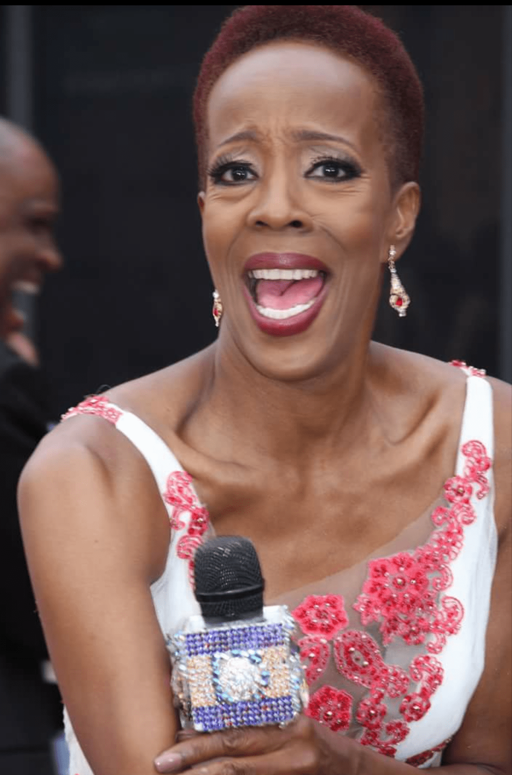 ROCKIN’ THE RED CARPET with Cosandra Calloway, Robin Ayers and Pam ...